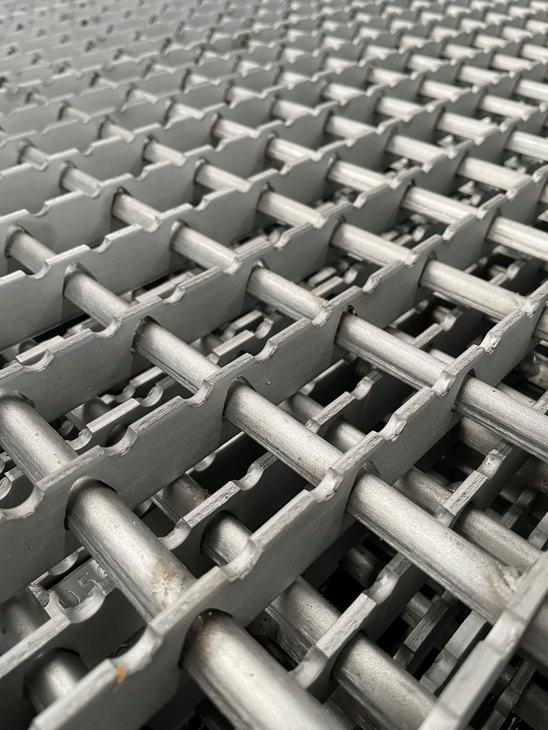 40MM GRATING 45/50/8MM – Magnus Group